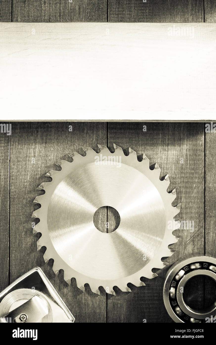 Saw blade texture hi-res stock photography and images - Alamy