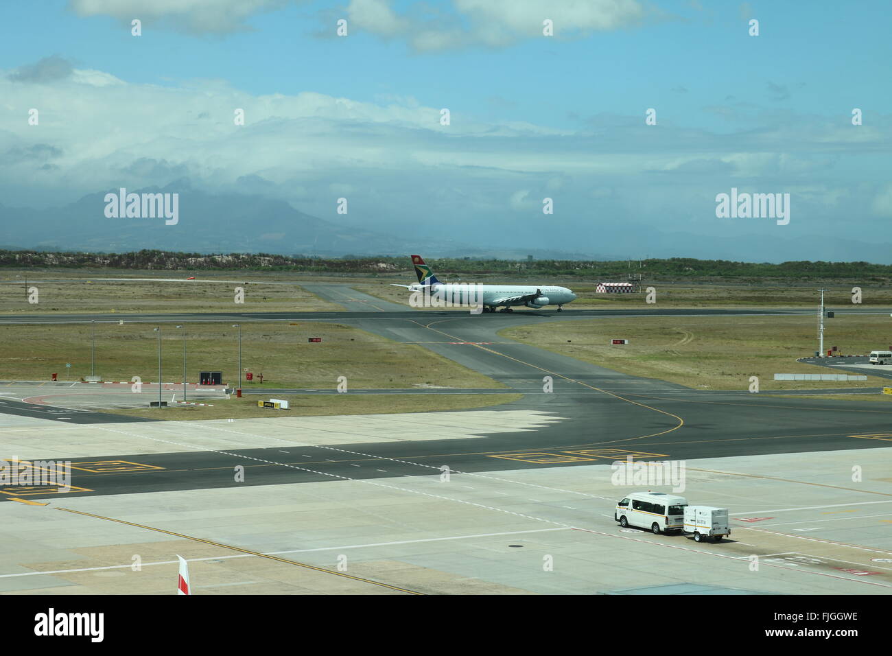 cape town international airport south africa Stock Photo - Alamy