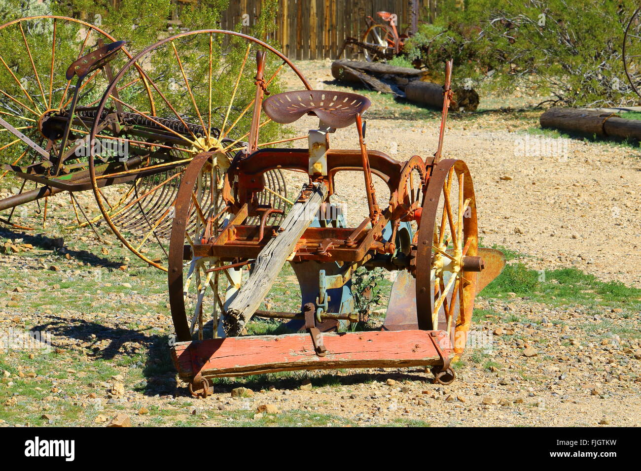 Vintage farming machine hi-res stock photography and images - Alamy