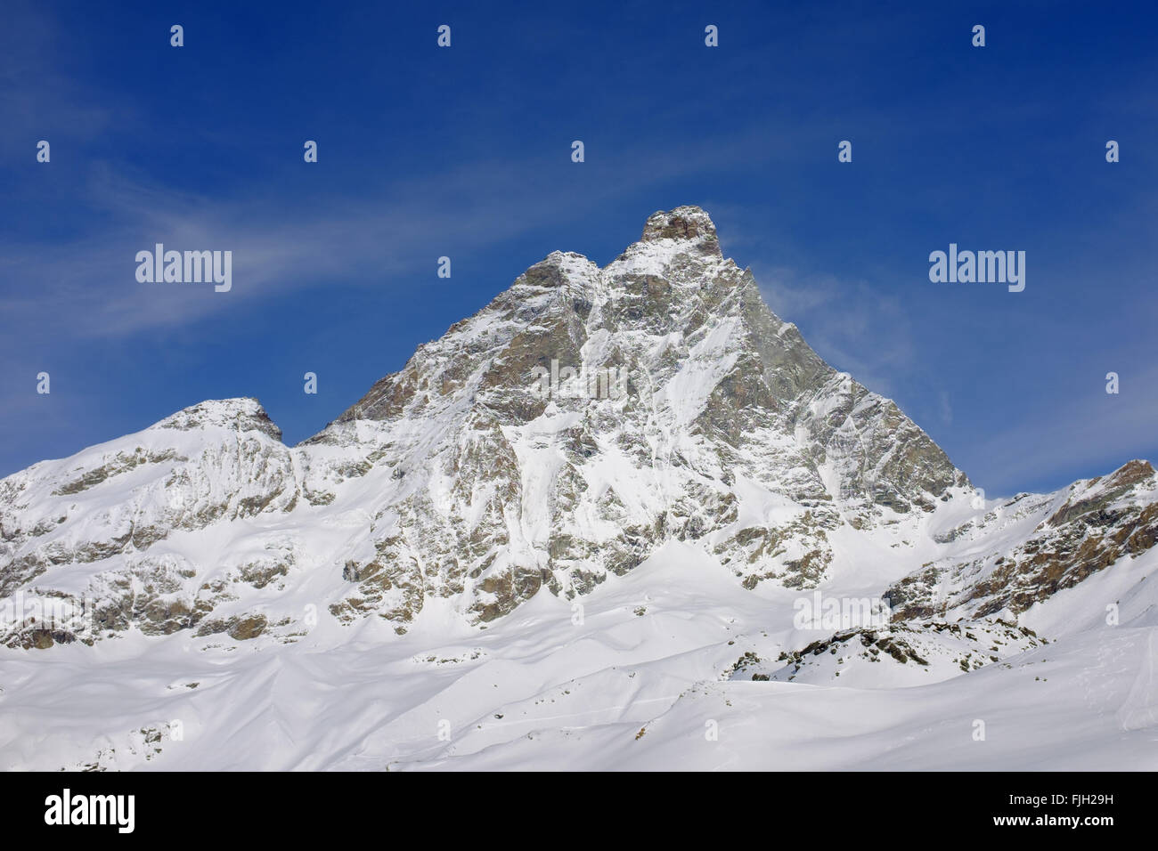 Matterhorn mountain peak in the Italian Swiss alps Stock Photo - Alamy