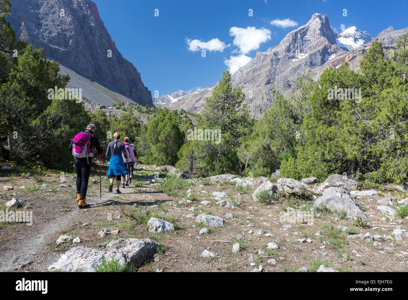 Hikers group asia hi-res stock photography and images - Alamy