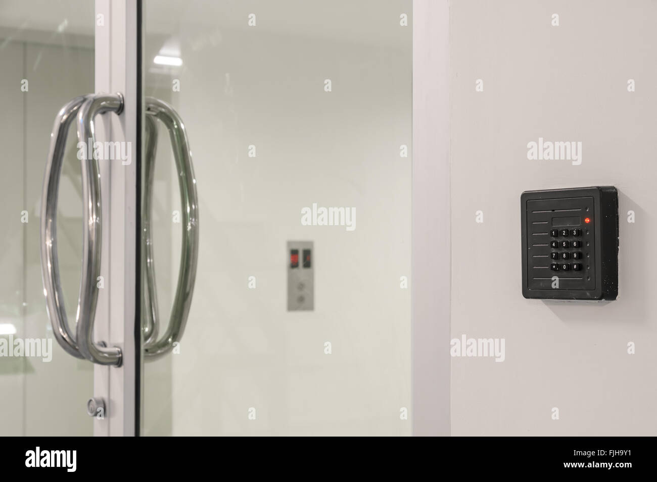 Door access control keypad Stock Photo - Alamy