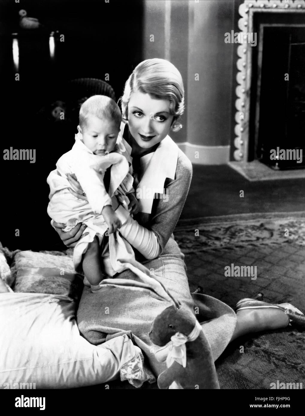 CONSTANCE BENNETT & BABY BORN TO LOVE (1931 Stock Photo - Alamy