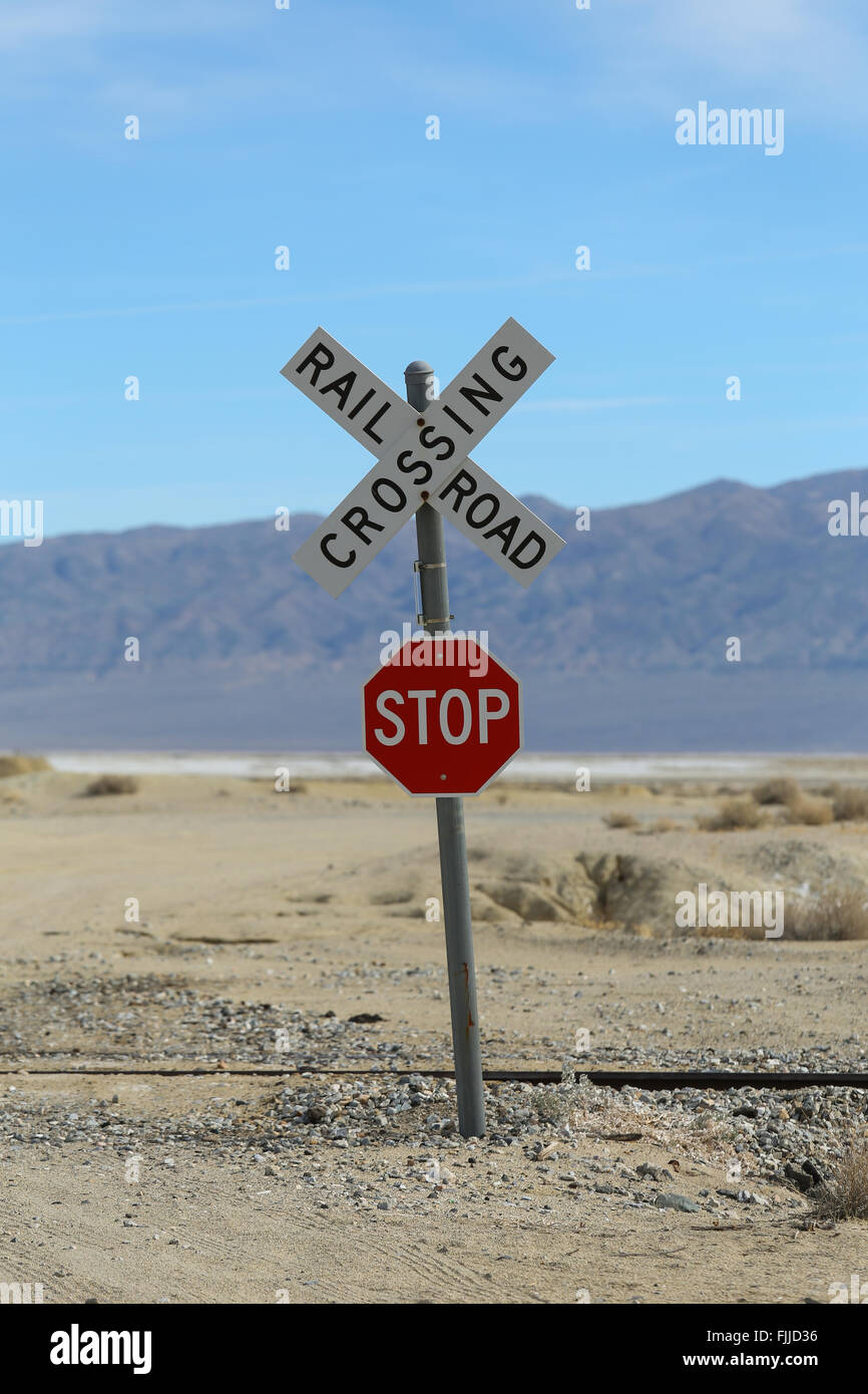 Railroad Crossing Stop Sign / A railroad crossing sign with a stop sign ...