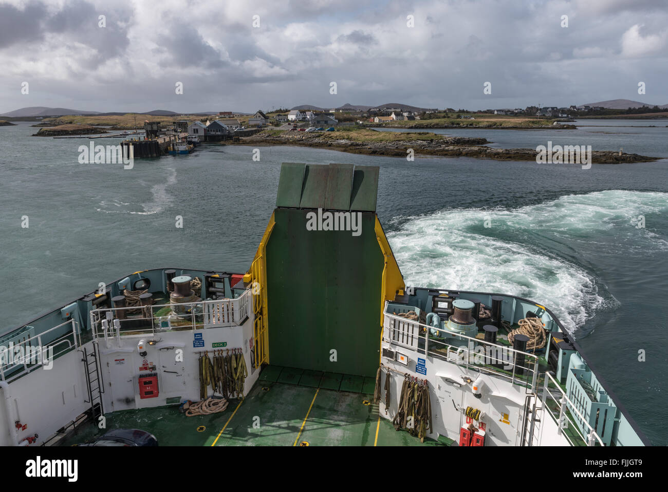 The Calmac ferry leaving Lochmaddy Pier Stock Photo - Alamy
