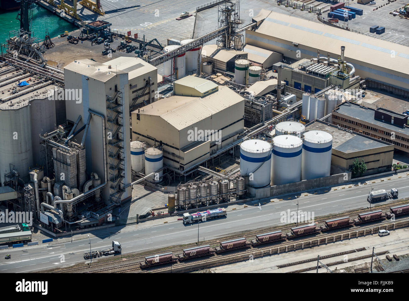Silos de silo hi-res stock photography and images - Alamy