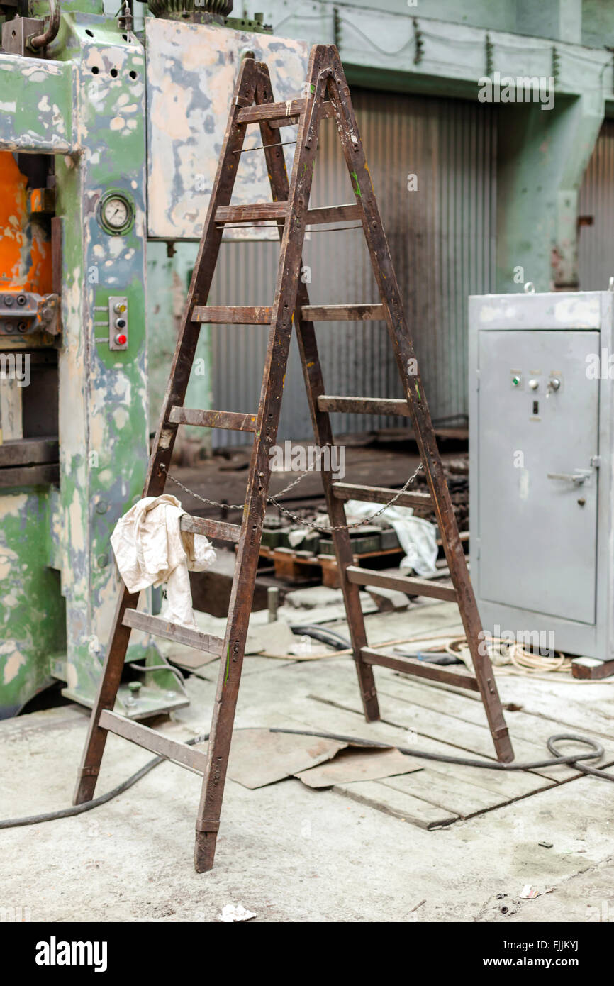 Industrial ladder hi-res stock photography and images - Alamy