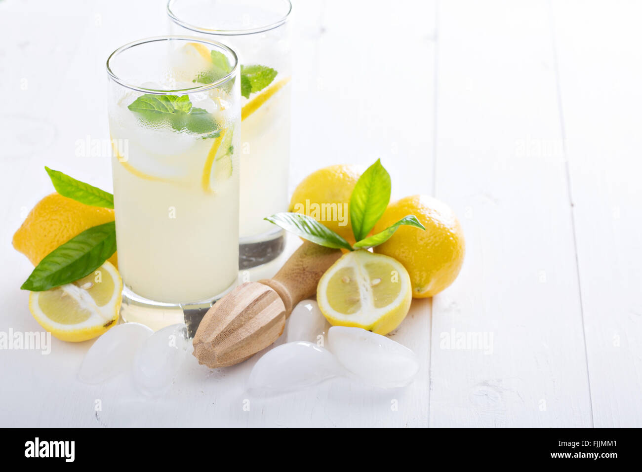 Freshly made lemonade in tall glasses Stock Photo - Alamy
