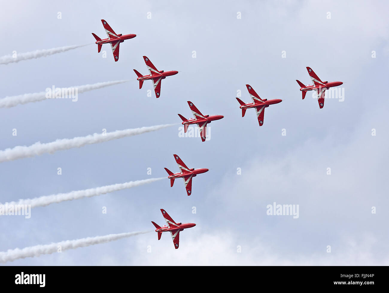 RAF Aerobatic Team Red Arrows, 7 ship formation Stock Photo - Alamy