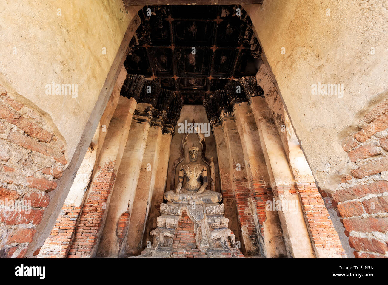 Chaiwatthanaram Temple in Ayutthaya,Thailand Stock Photo - Alamy