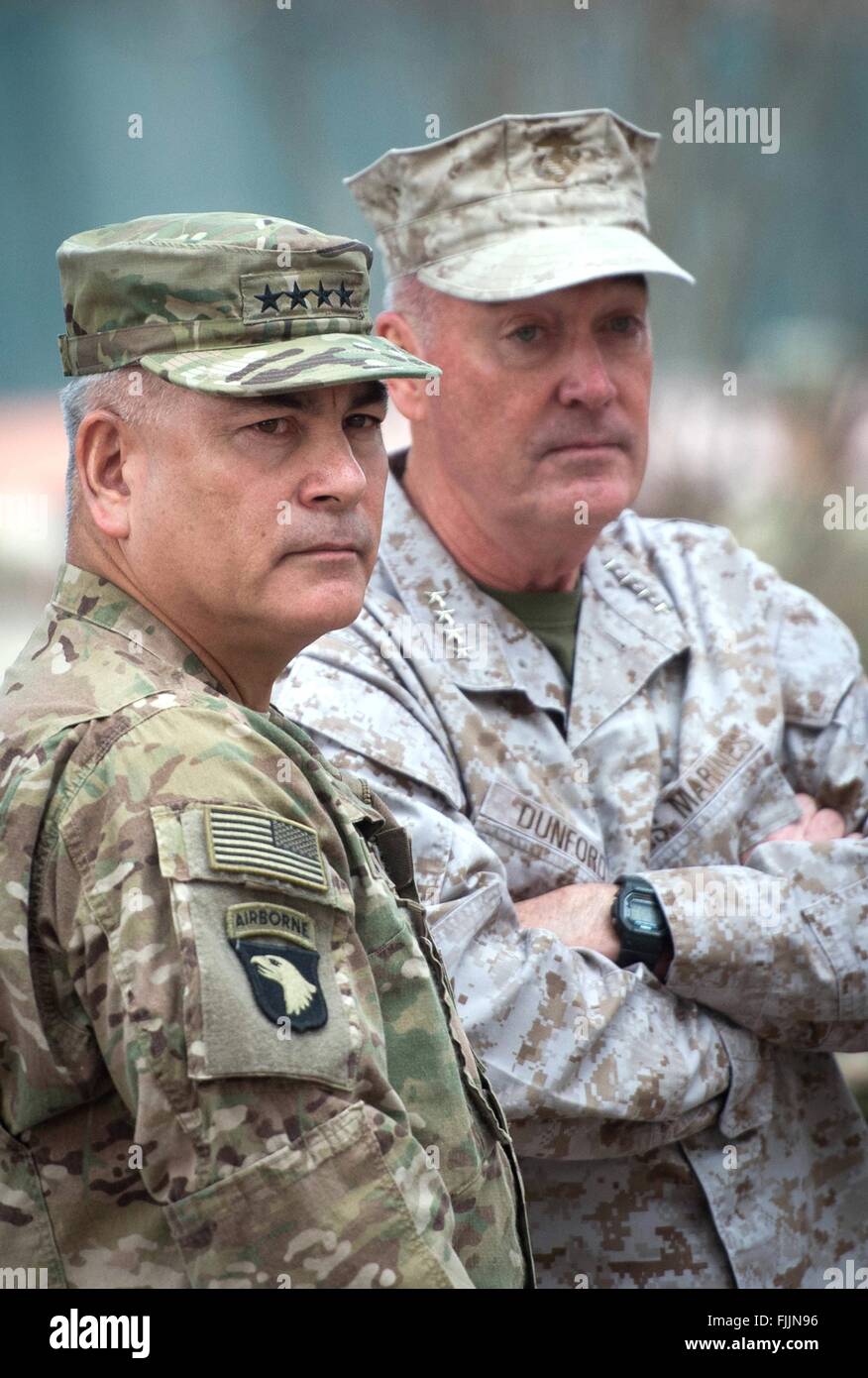 U.S Joint Chiefs Chairman General Joseph Dunford and outgoing Resolute ...