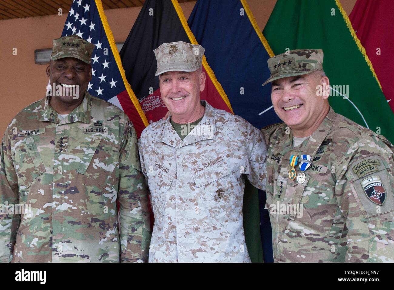 Outgoing u s military commander in hi-res stock photography and images ...