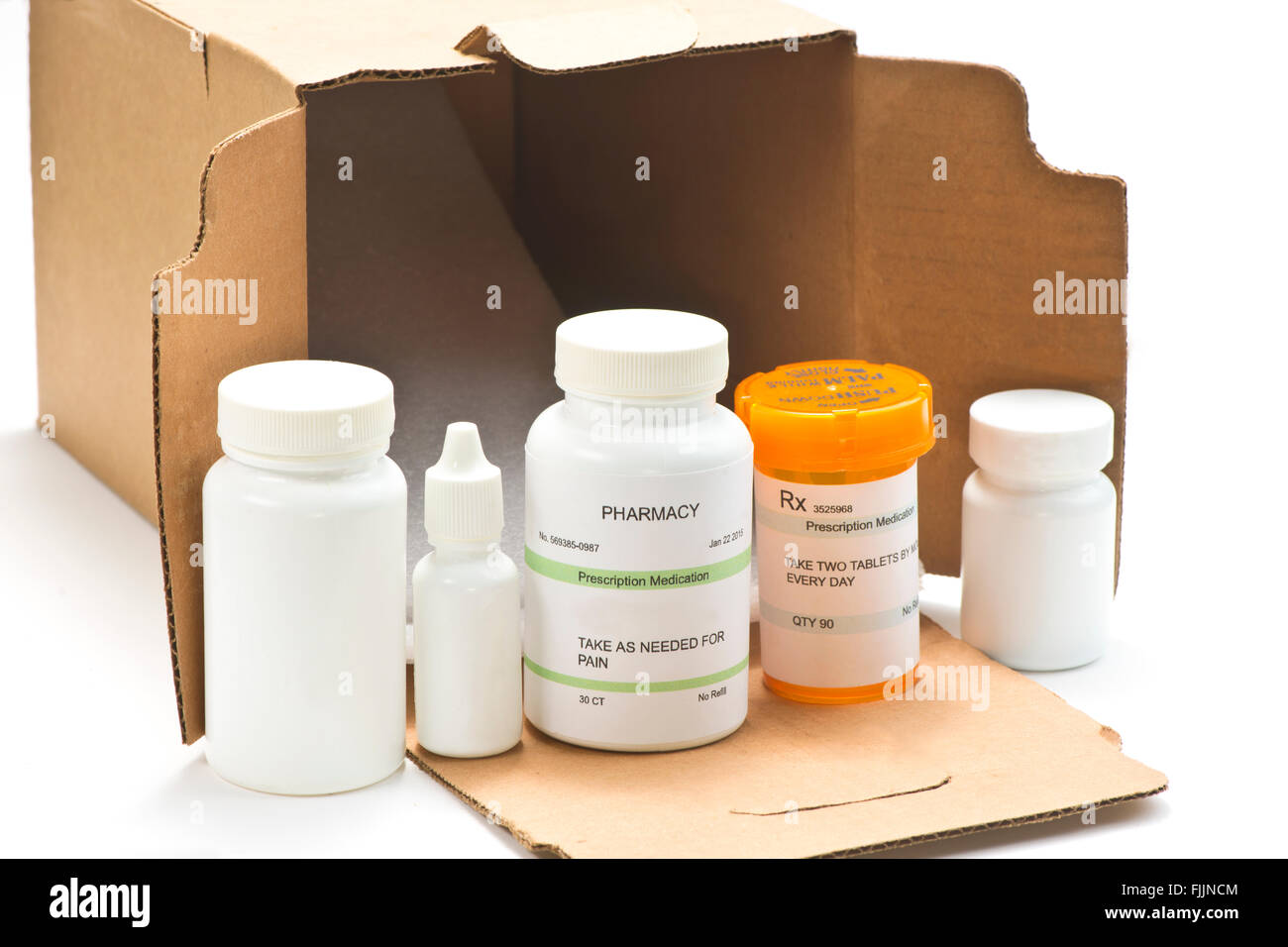 Mail order package hi-res stock photography and images - Alamy