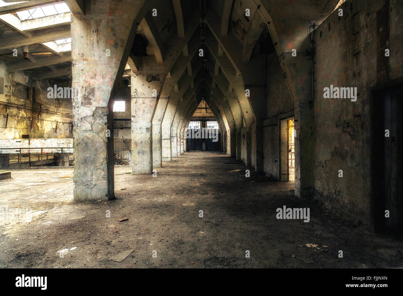 Abandoned industrial interior Stock Photo - Alamy