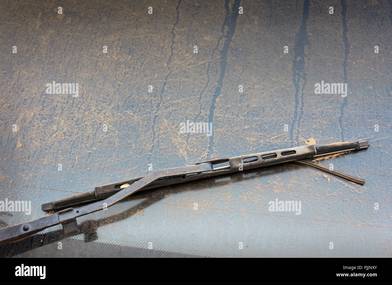 Old car windshield wiper hi-res stock photography and images - Alamy