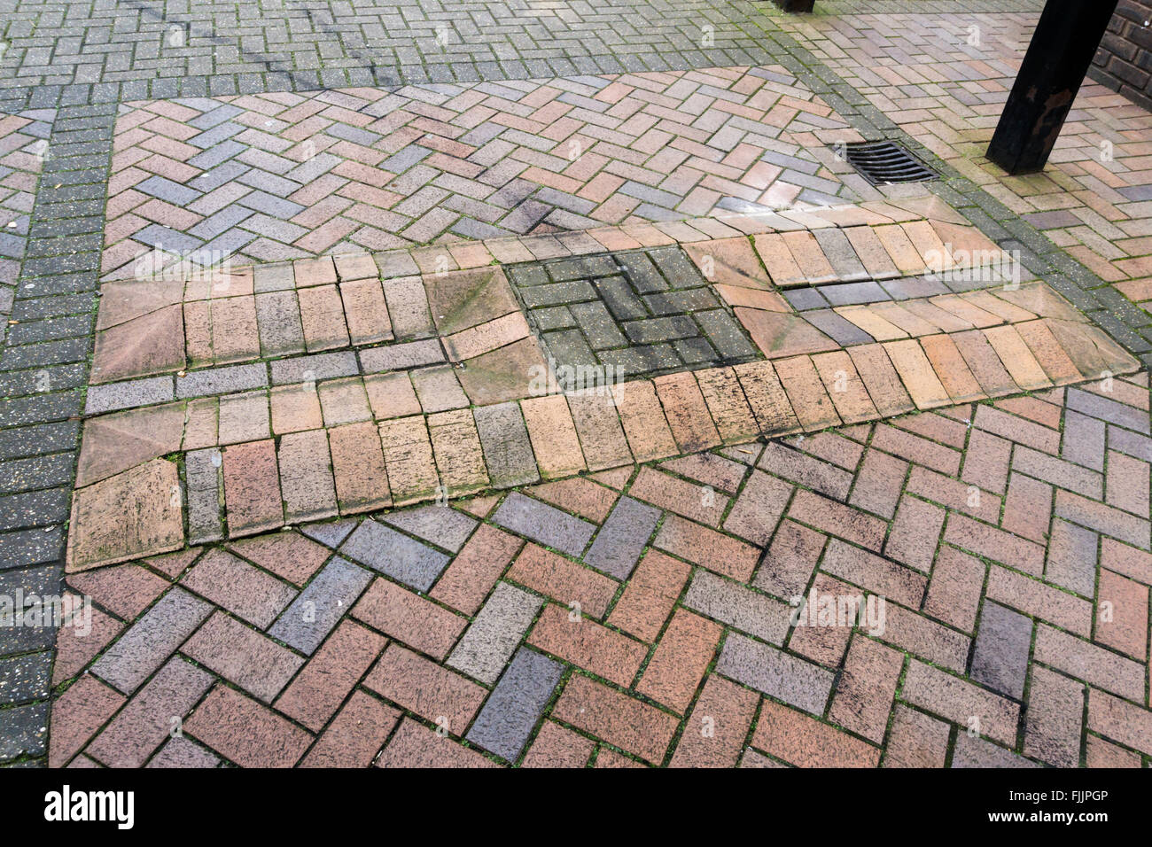 Road Speed Bumps Stock Photos & Road Speed Bumps Stock Images - Alamy