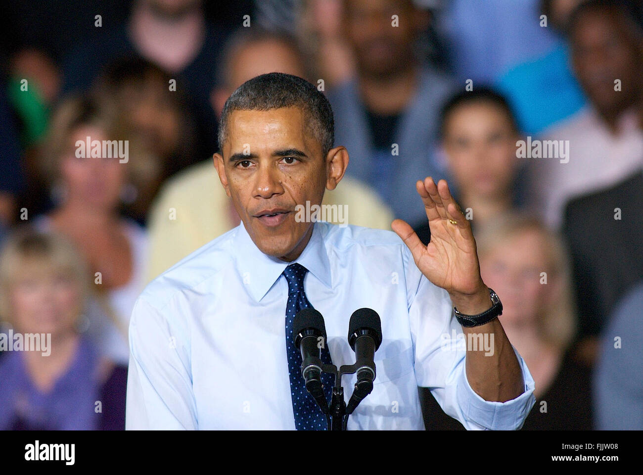 Ford assembly plant hi-res stock photography and images - Alamy