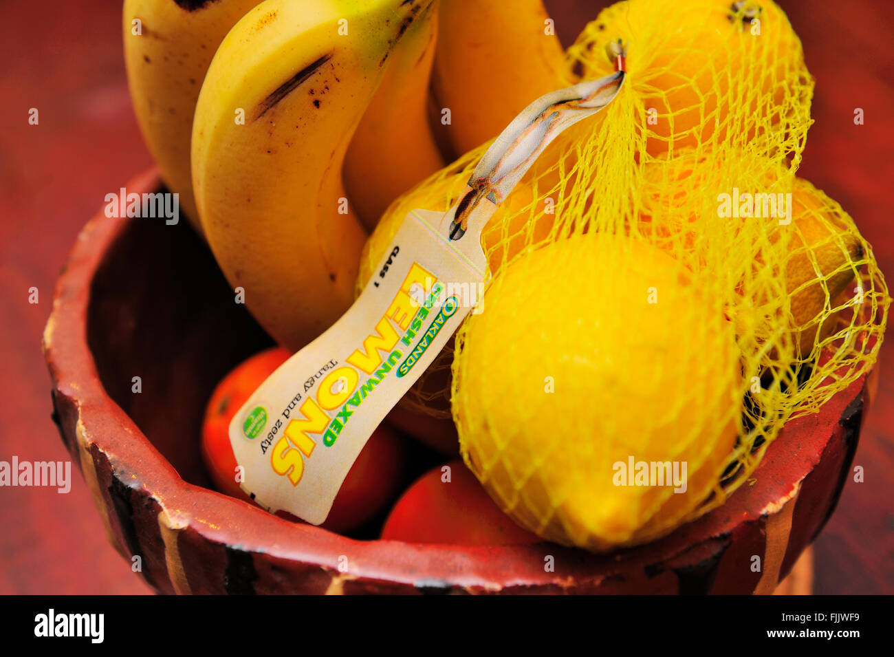 Yellow label food fruit hi-res stock photography and images - Alamy