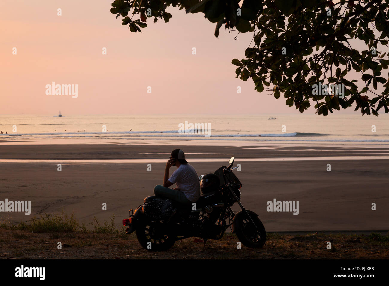 Motorcycle silhouette hi-res stock photography and images - Alamy