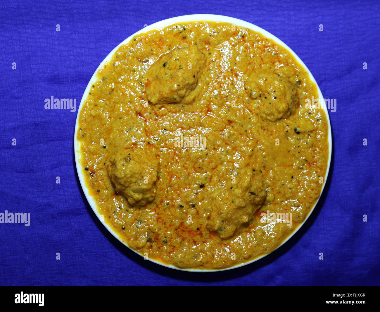 Kadhi pakora hi-res stock photography and images - Alamy