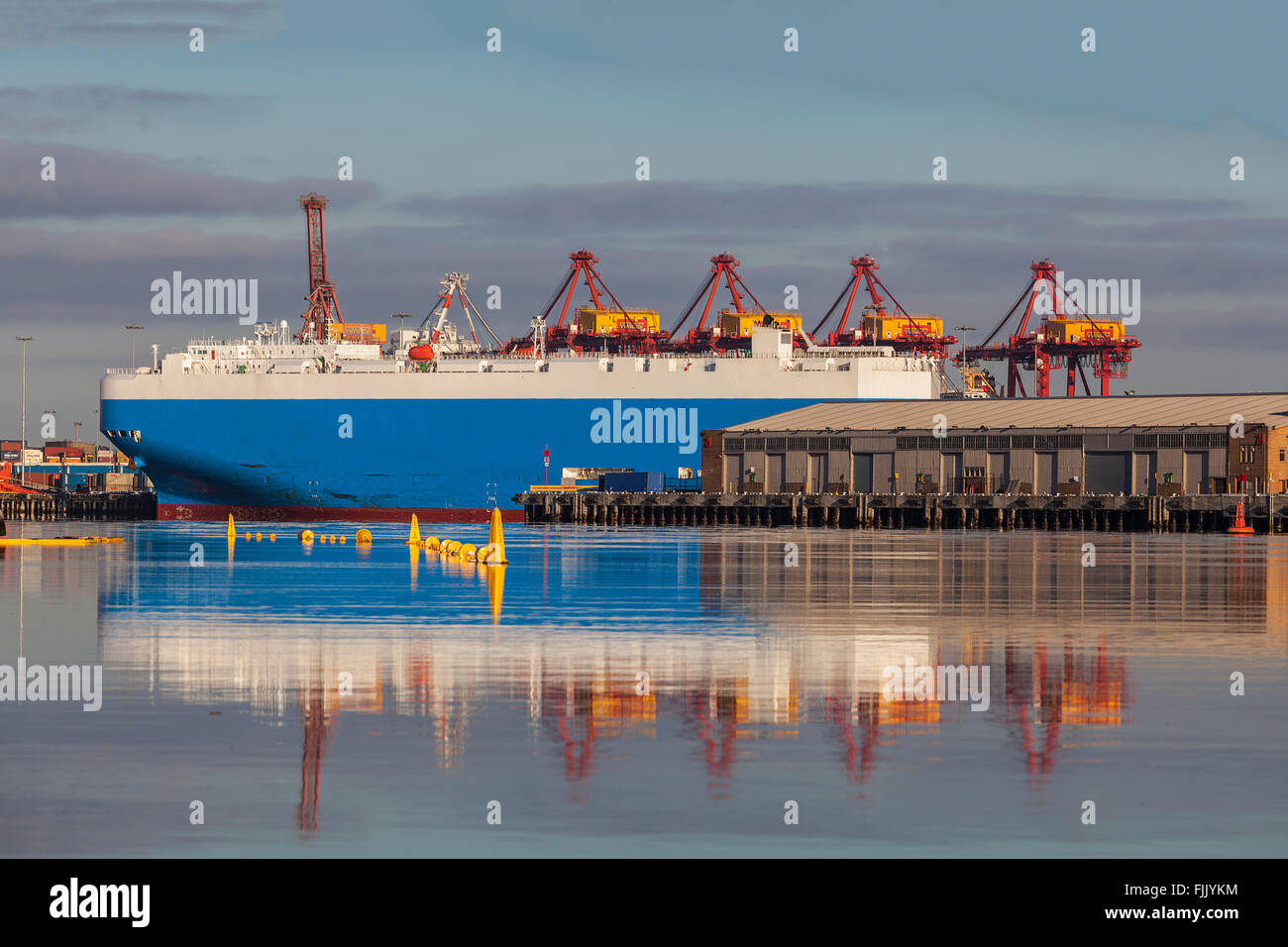 Australia container ship hi-res stock photography and images - Alamy