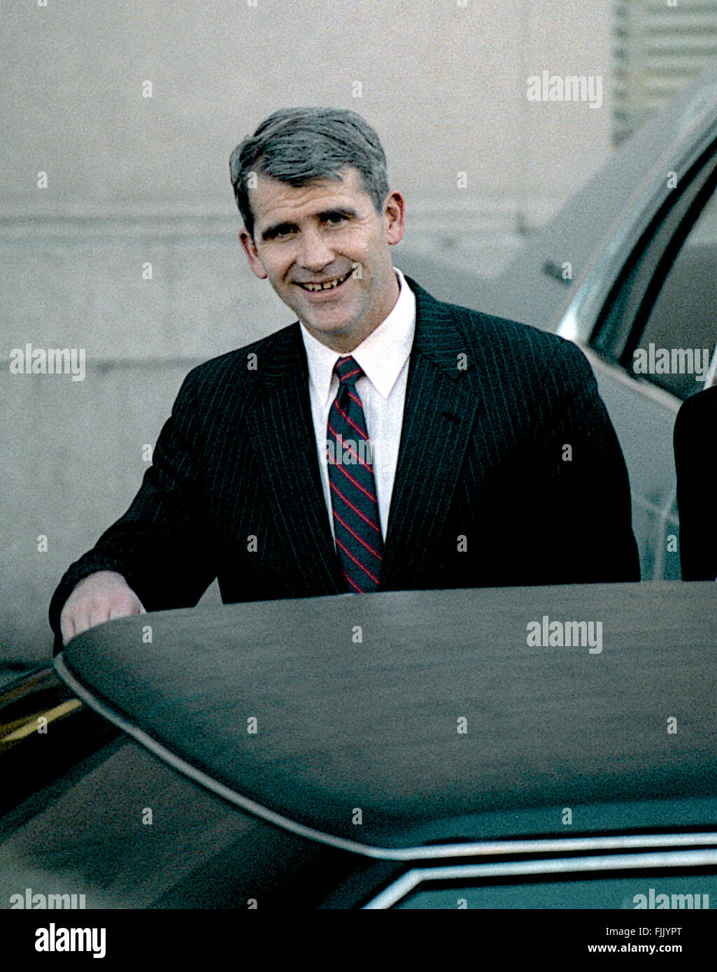 Oliver north contra hi-res stock photography and images - Alamy
