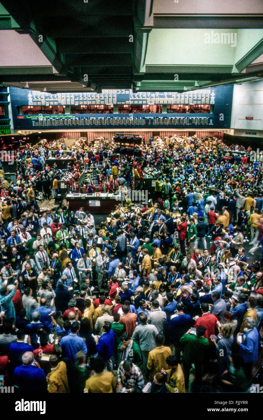 Open outcry trading hi-res stock photography and images - Alamy