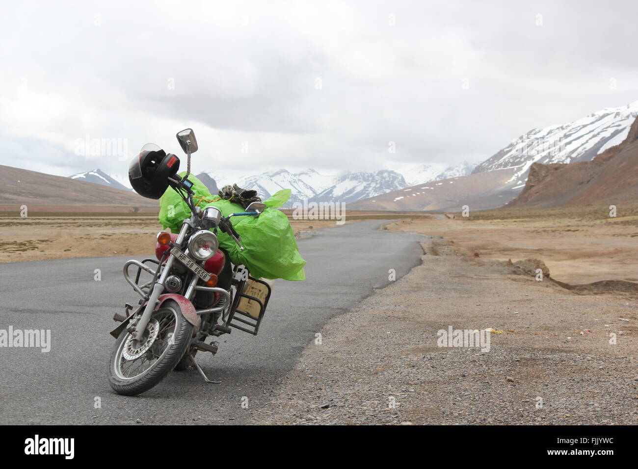 Jab tak hai jaan - Shot at the beautiful Moore plains on the Manali-Leh ...