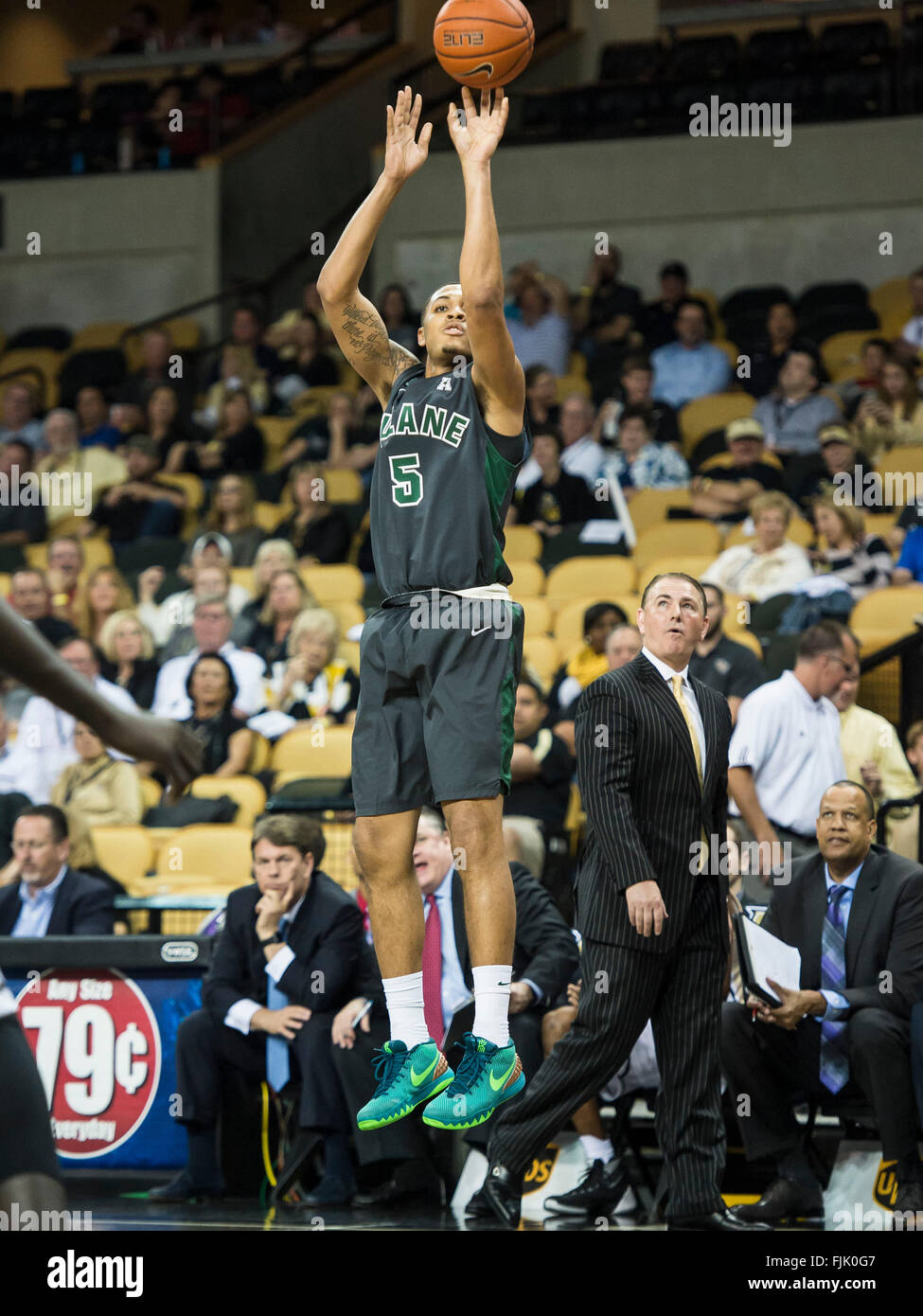 Orlando, FL, USA. 2nd Mar, 2016. Tulane guard Cameron Reynolds (5 ...