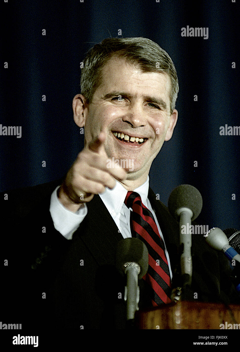 Oliver north contra hi-res stock photography and images - Alamy