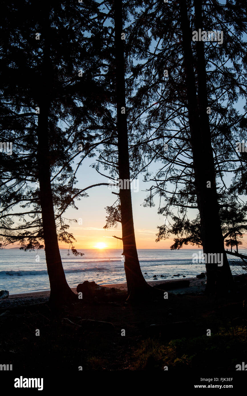 Sunset at Sombrio Beach - Juan de Fuca Provincial Park, Vancouver ...