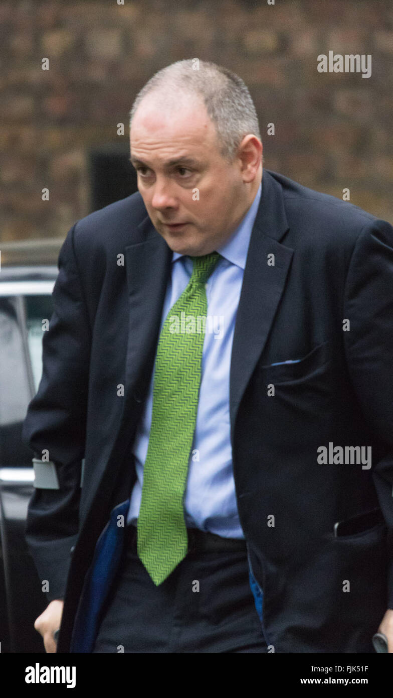 Robert halfon hi-res stock photography and images - Alamy