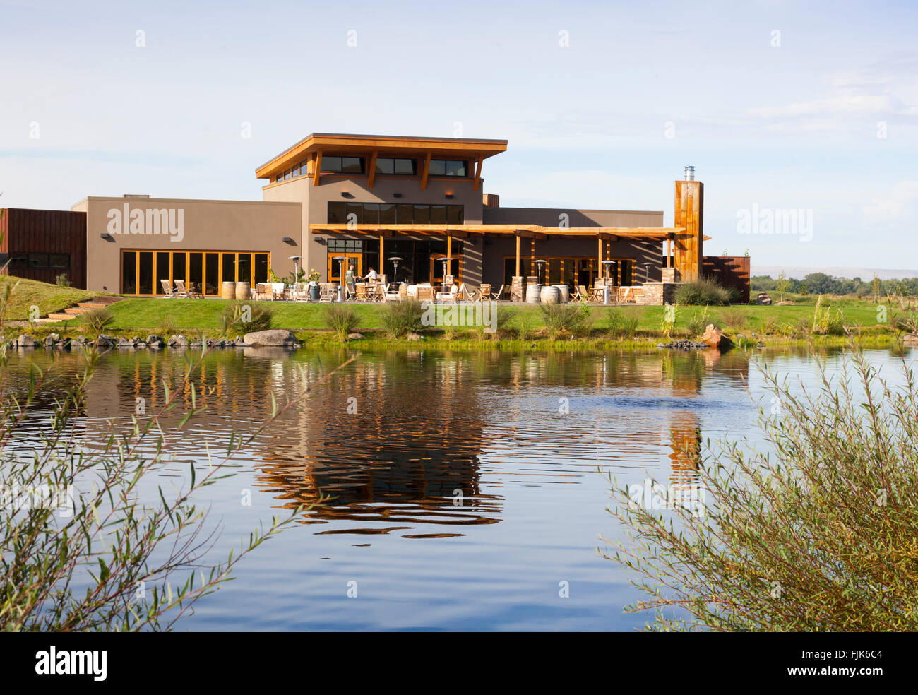 Exterior view of the tasting room at Waterbrook Winery, Walla Walla ...