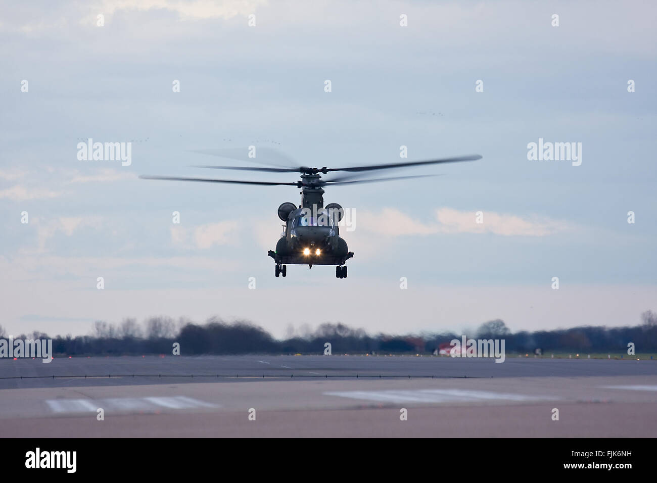 Chinook from raf odiham lifts hi-res stock photography and images - Alamy