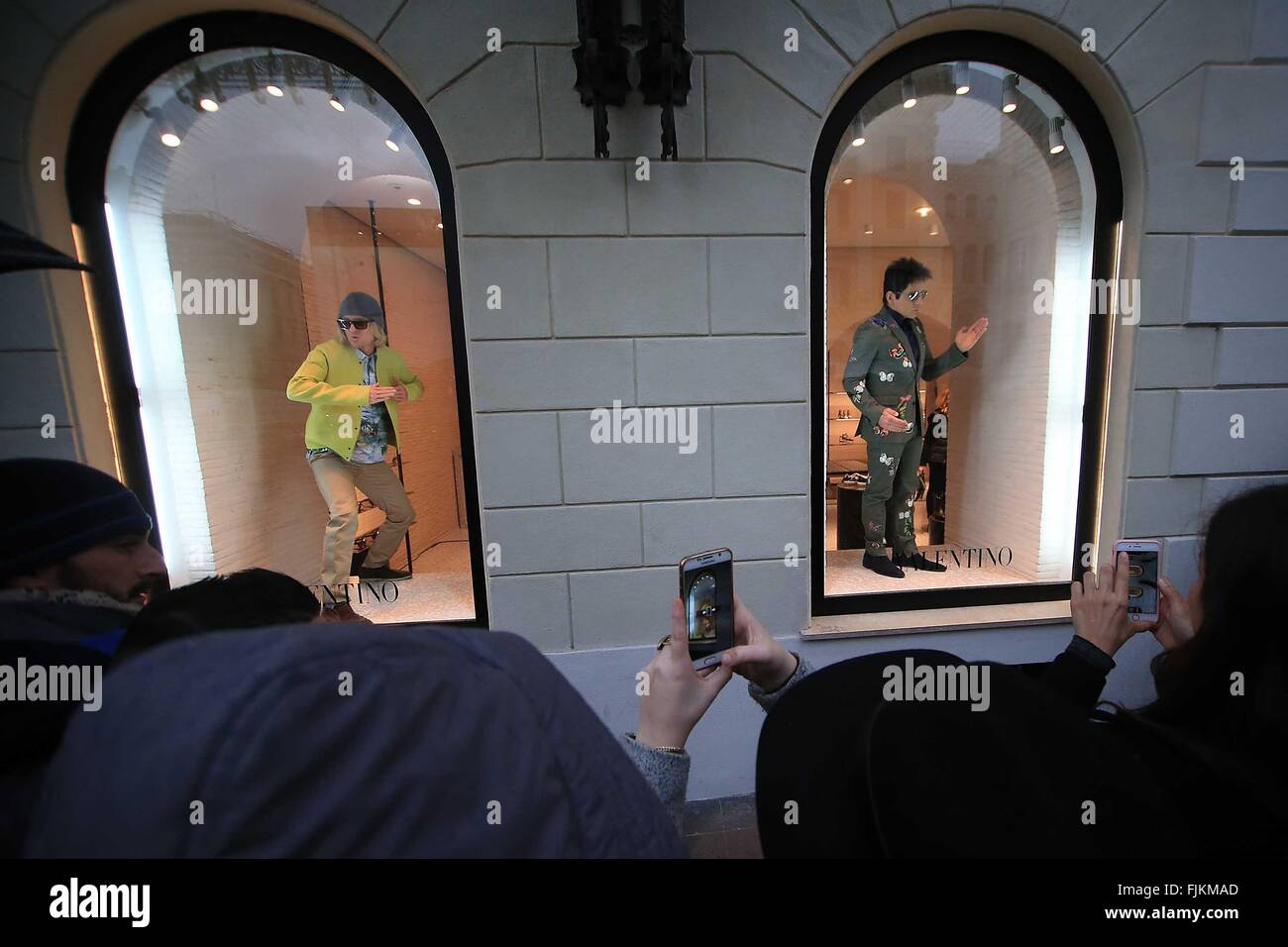 Ben Stiller and Owen Wilson, in the role of Derek Zoolander and Hansel ...