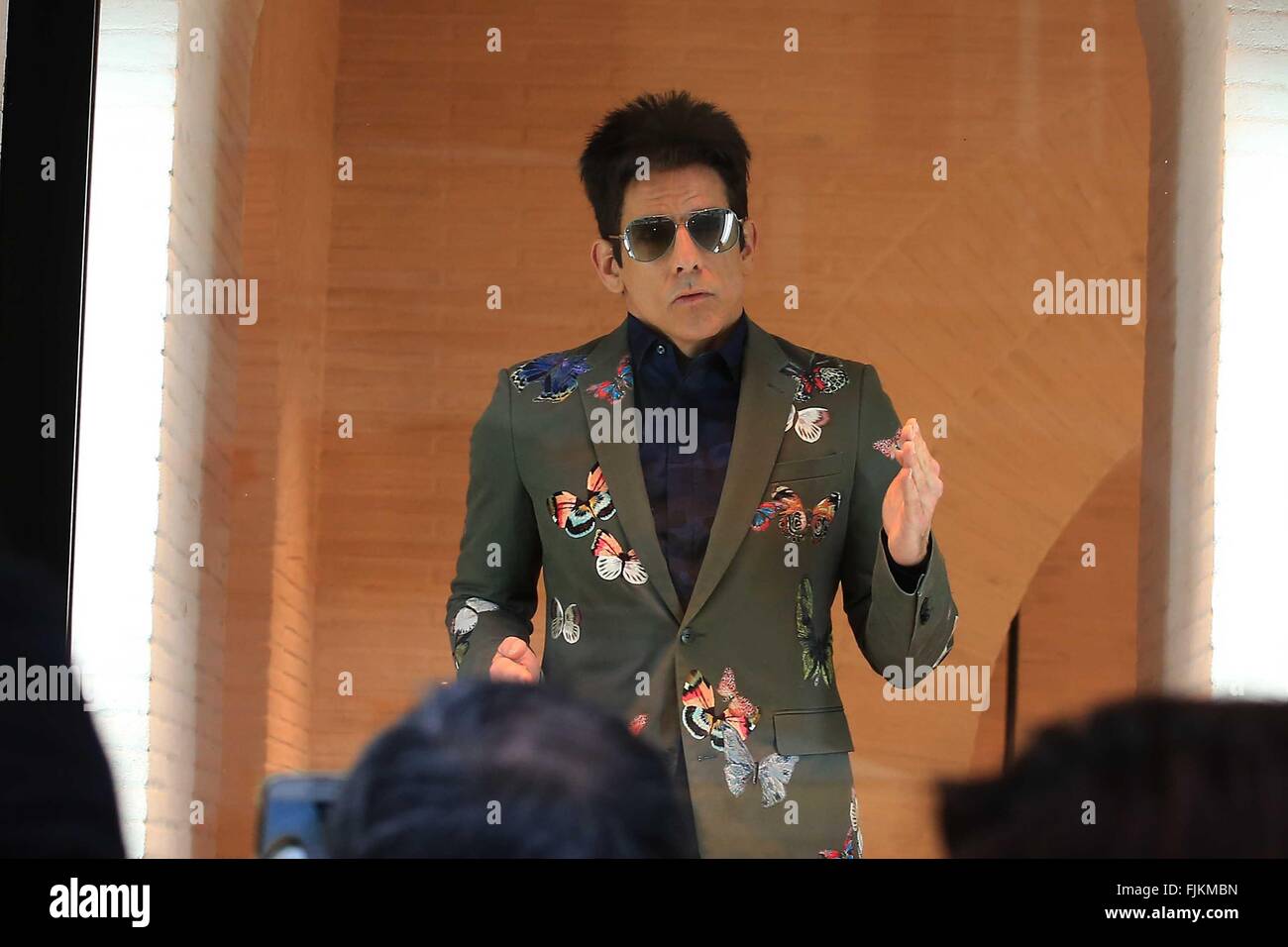 Ben Stiller and Owen Wilson, in the role of Derek Zoolander and Hansel ...