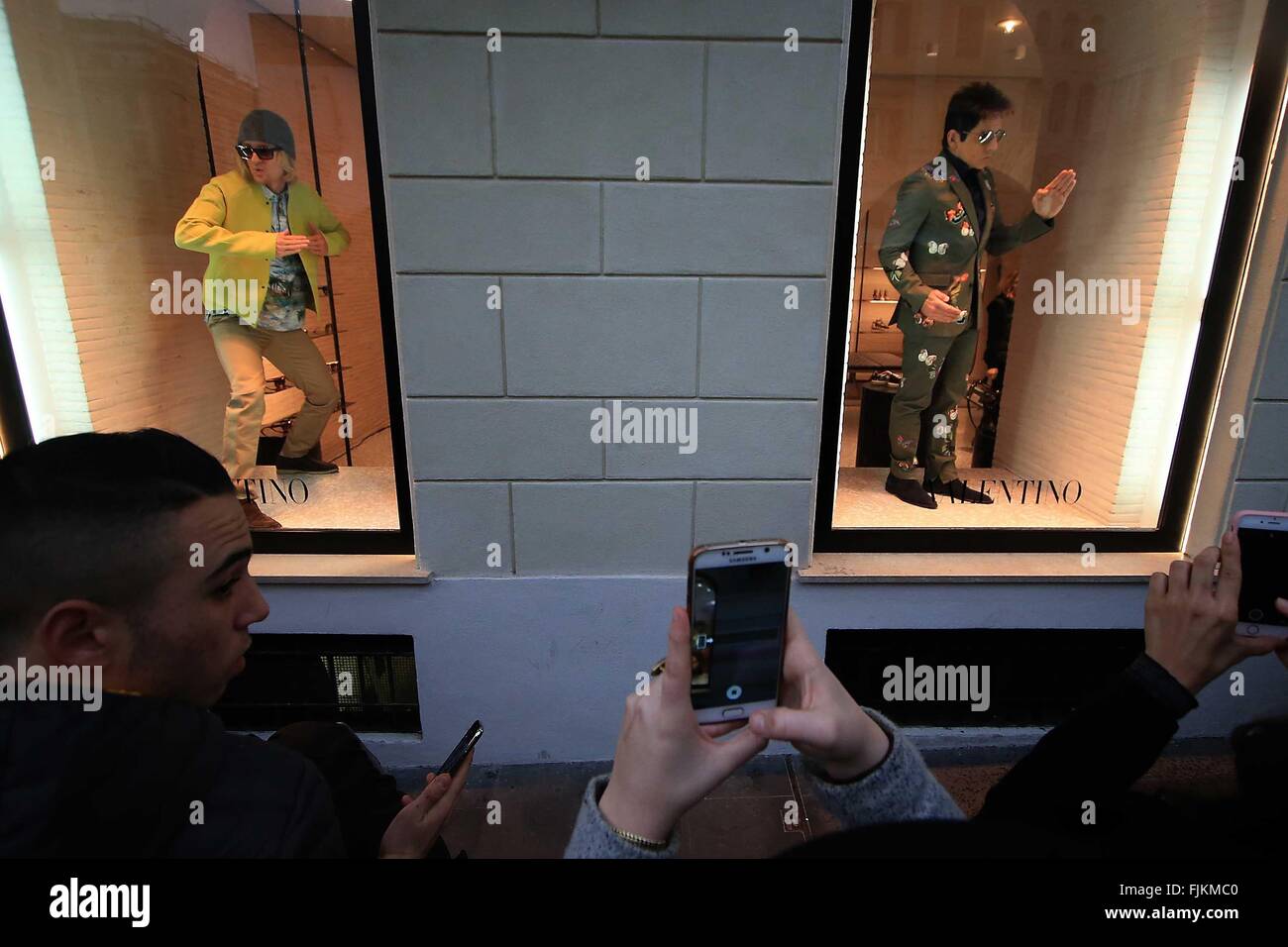 Ben Stiller and Owen Wilson, in the role of Derek Zoolander and Hansel ...