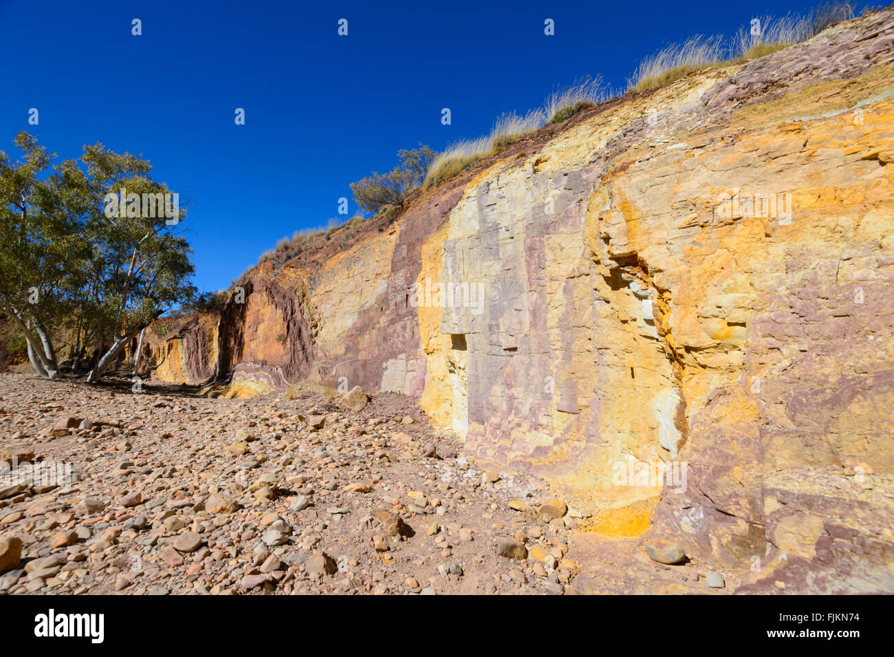 Ochre Pits, West MacDonnell Ranges, Northern Territory, NT, Australia ...