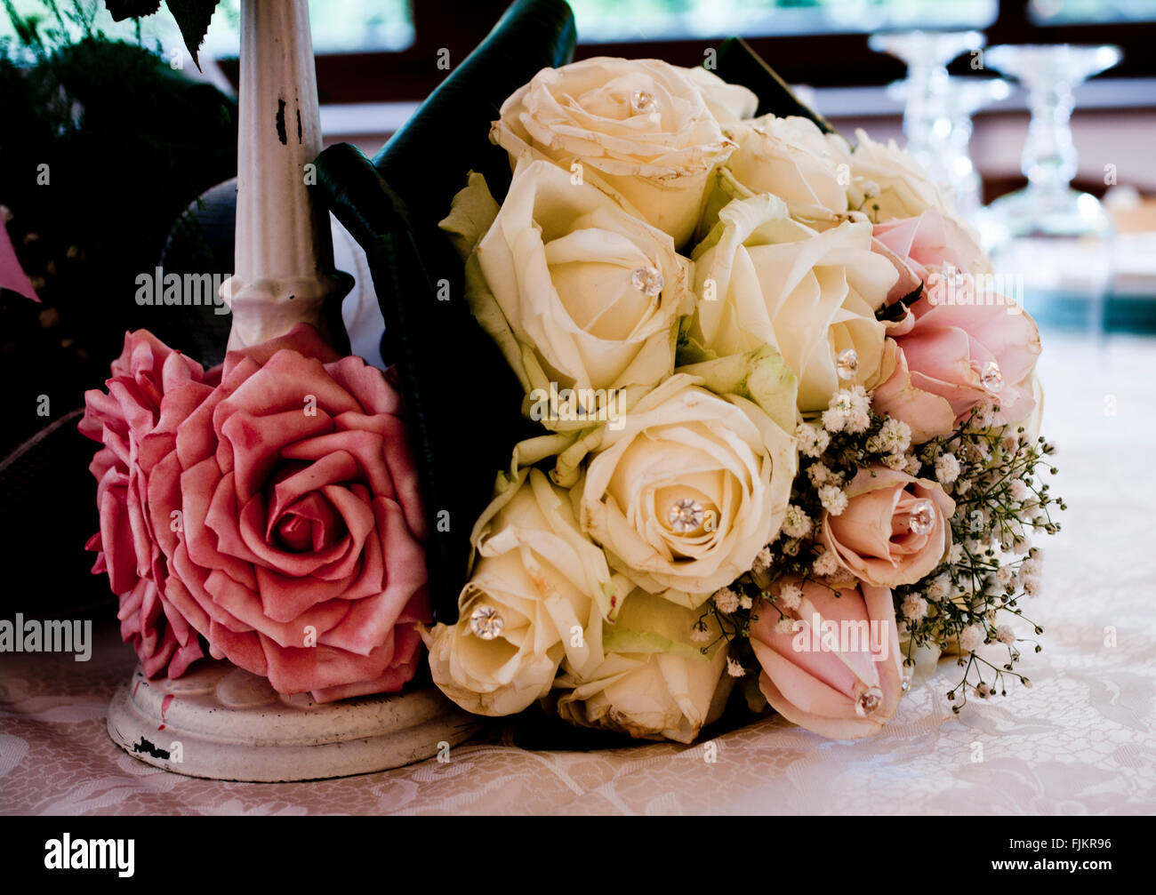 a beautiful bouquet of roses brightens your best day Stock Photo - Alamy