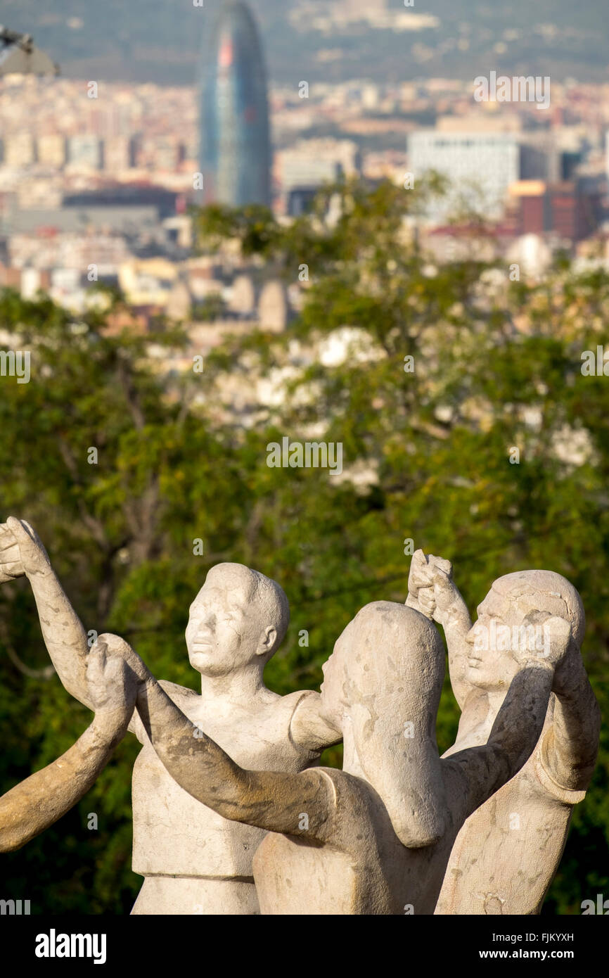 Catalonia national dance hi-res stock photography and images - Alamy