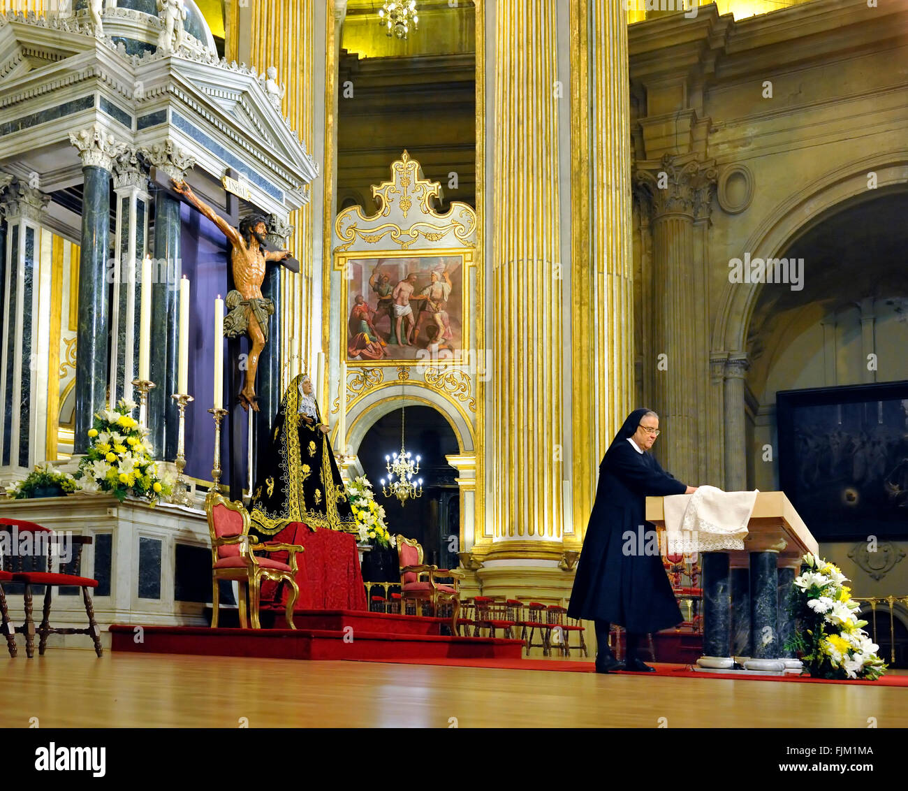 Roman Catholic Nun High Resolution Stock Photography and Images - Alamy