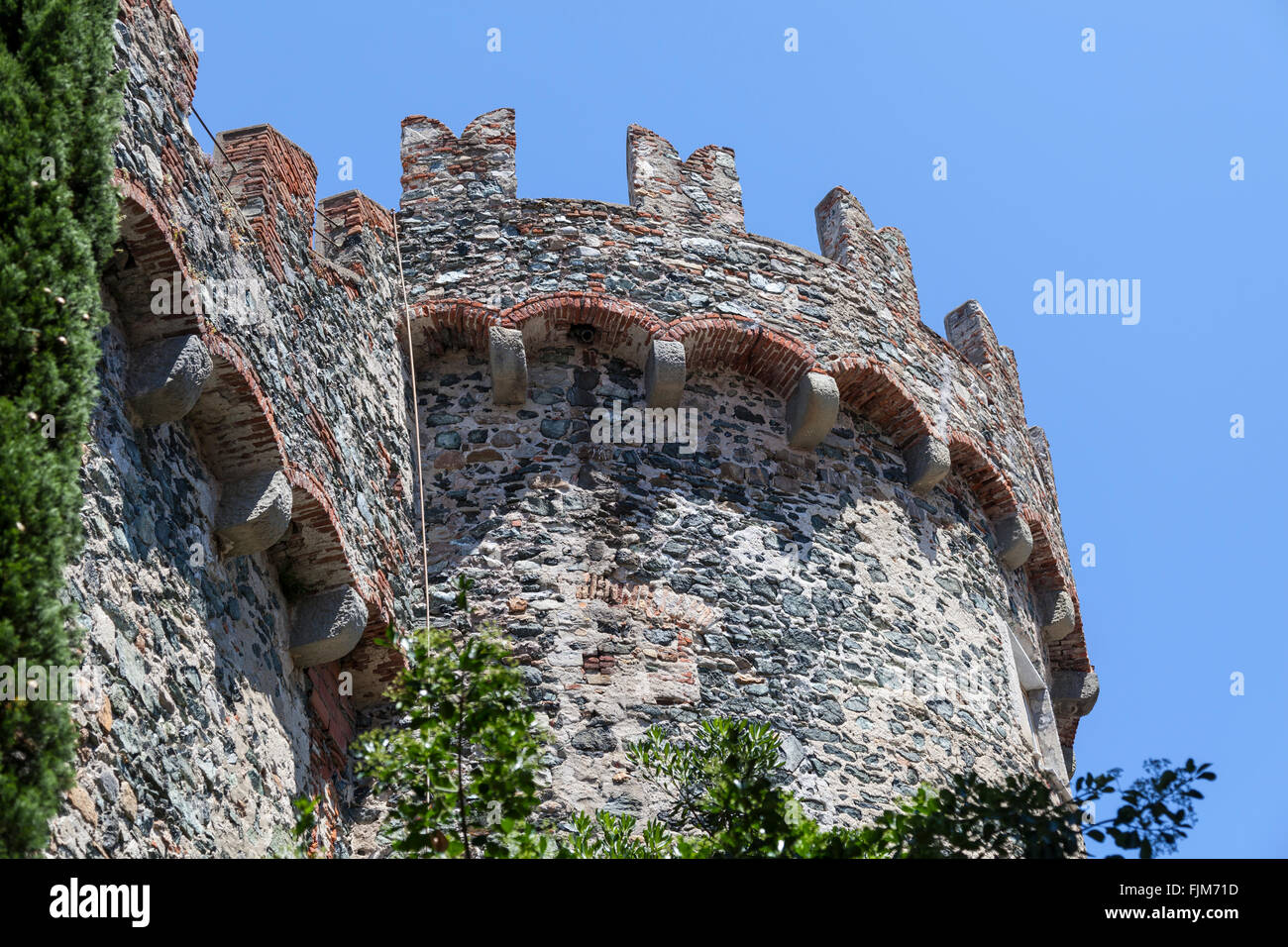 Battlement fortress hi-res stock photography and images - Alamy
