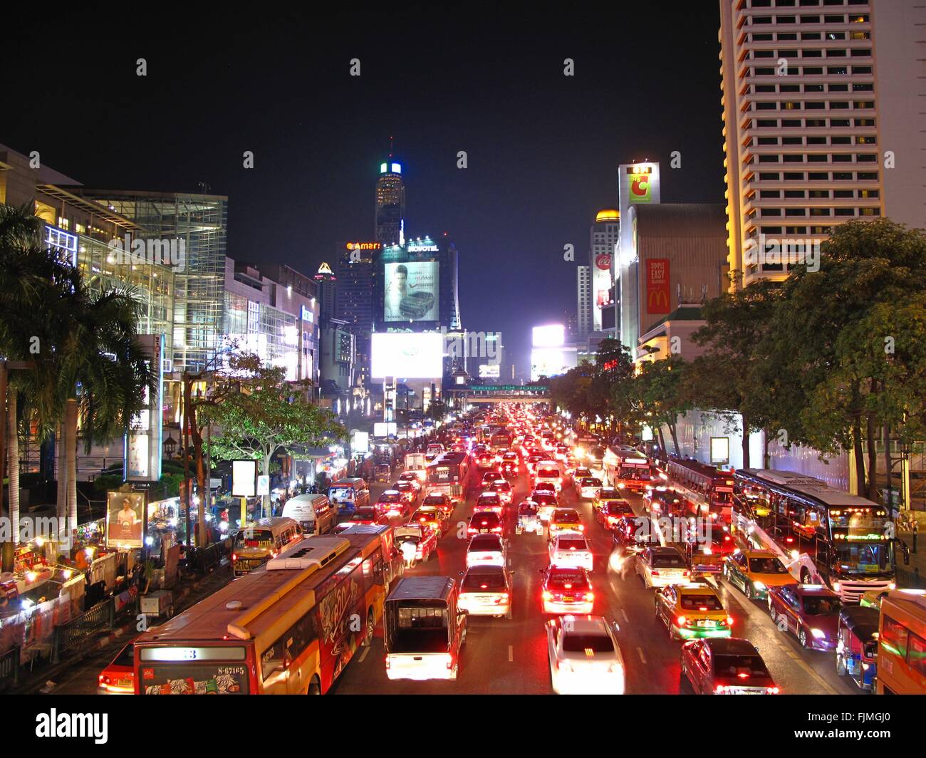 Traffic on crowded street in hi-res stock photography and images - Alamy