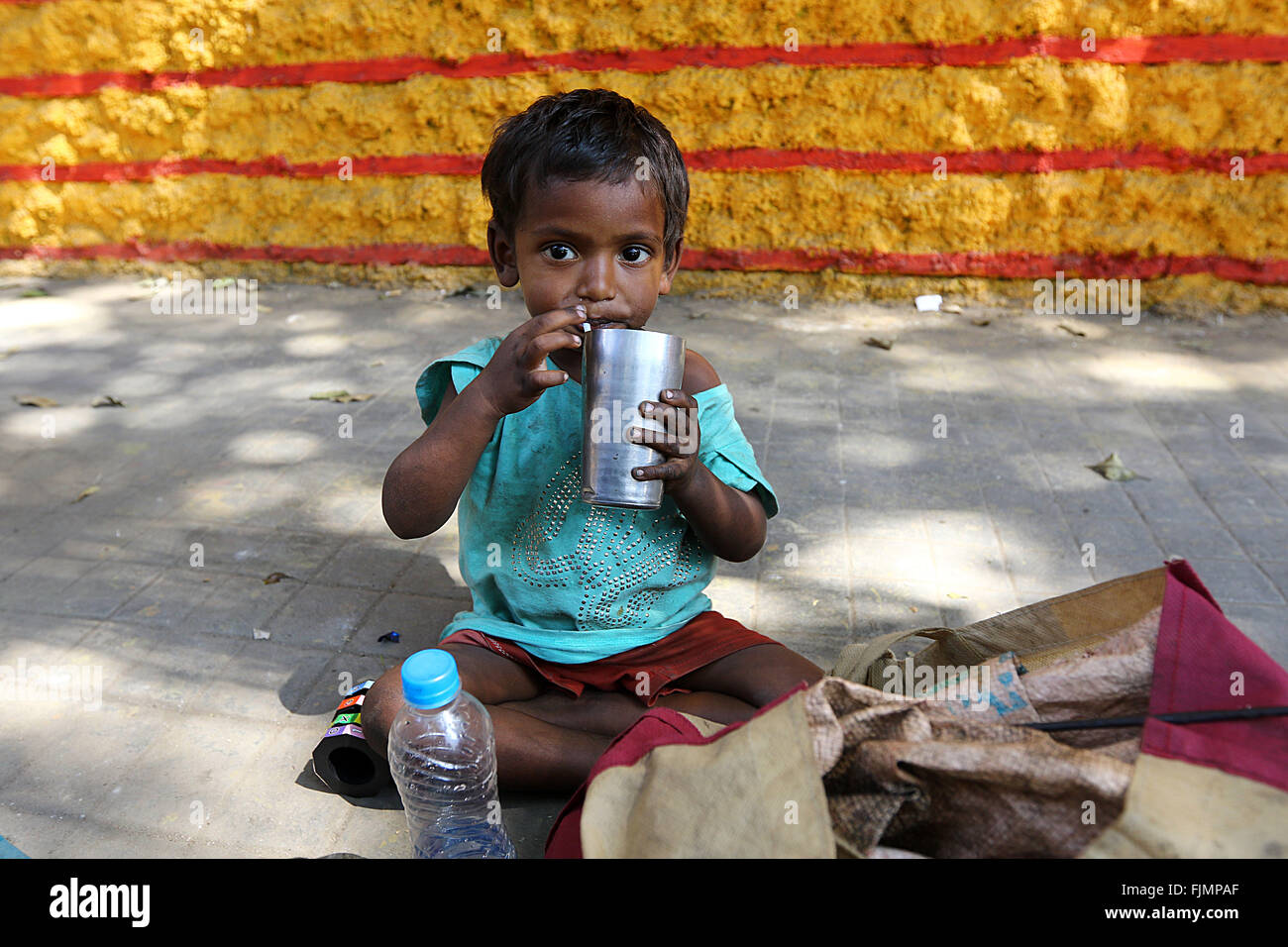 India, 19 February 2016. Street Children in Kolkata. Photo by Palash ...