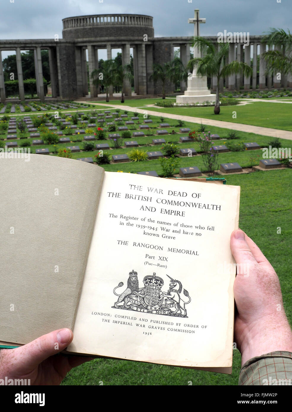 The Commonwealth War Cemetery, Taukkyan War Cemetery in Yangon, Myanmar ...