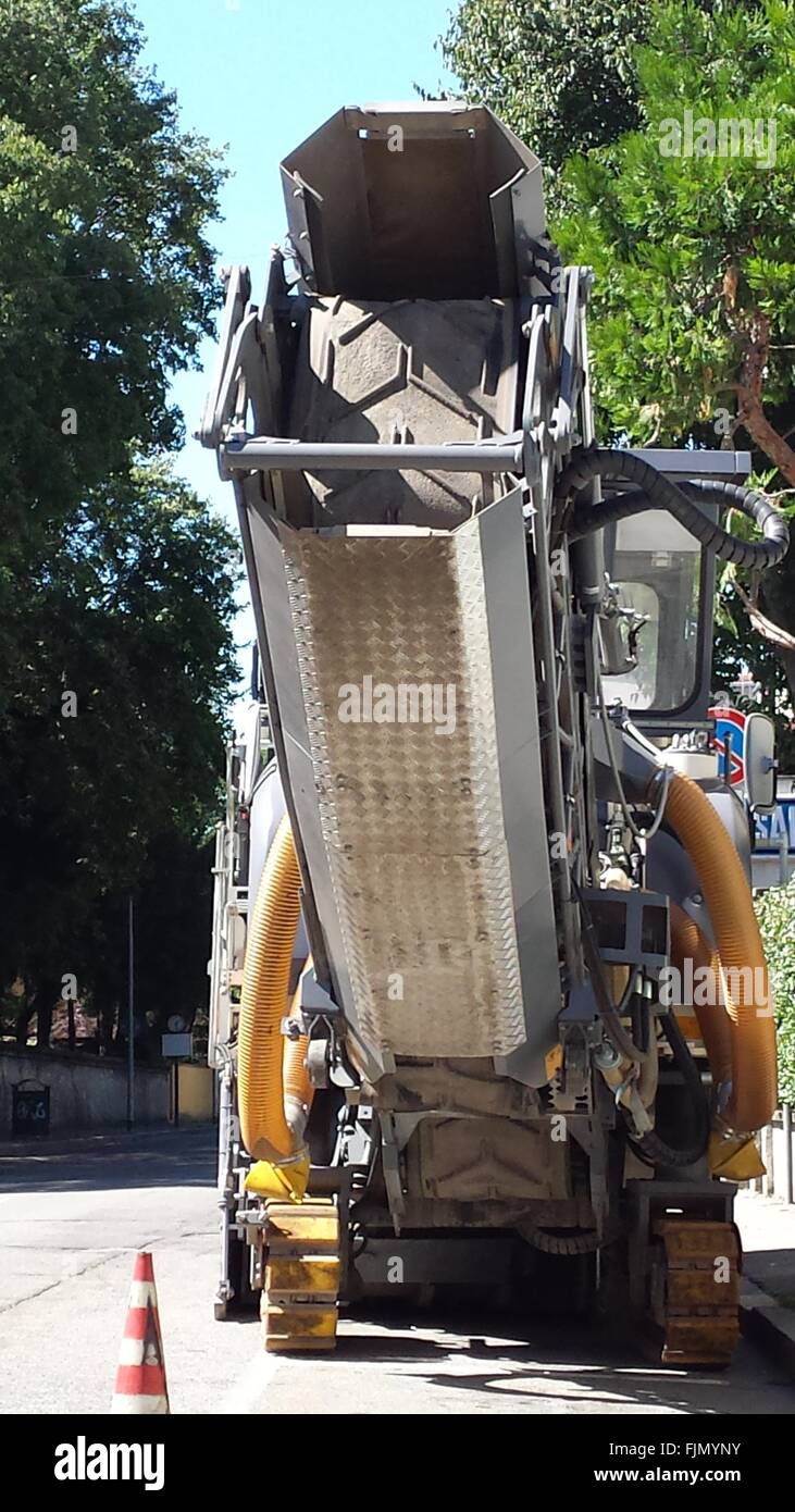 Construction equipment vehicle hi-res stock photography and images - Alamy