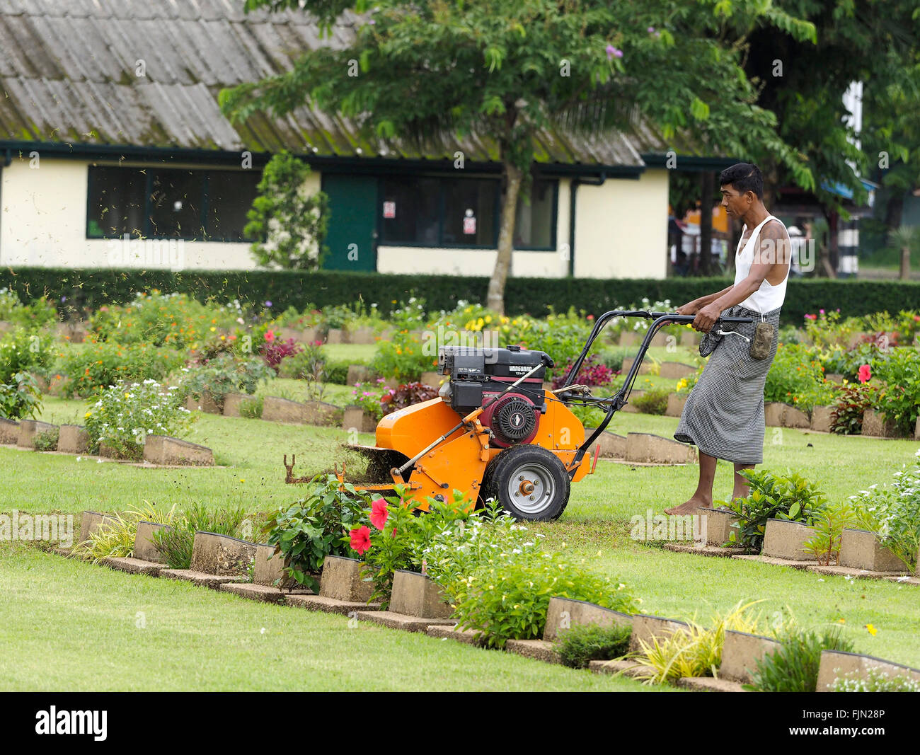 The Commonwealth War Cemetery, Taukkyan War Cemetery in Yangon, Myanmar ...