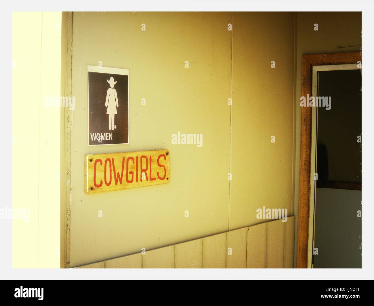 Restroom building hi-res stock photography and images - Alamy