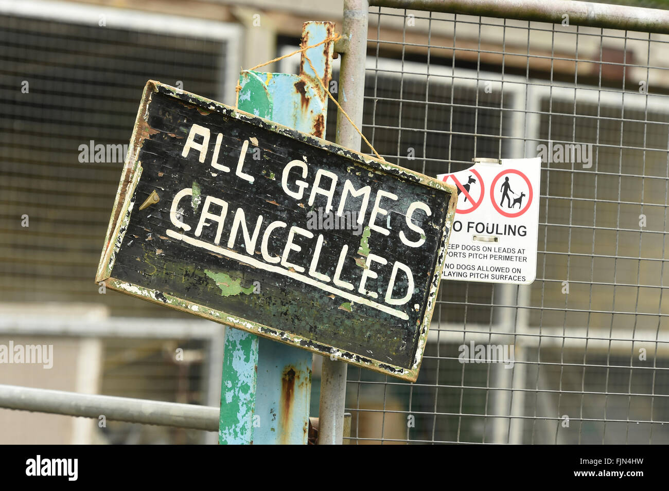 Cancelled sign hi-res stock photography and images - Alamy