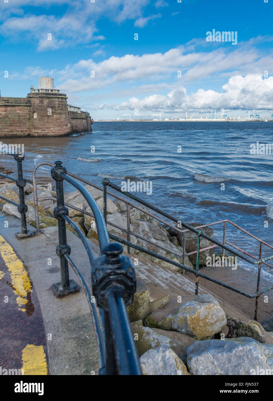 Seafront at New Brighton Stock Photo - Alamy